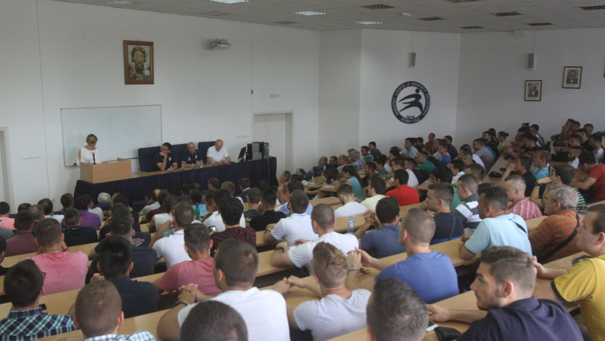 Kraj blokade na fakultetu sporta iz novog sada Nastava se nastavlja 14. aprila - Naslovi.net